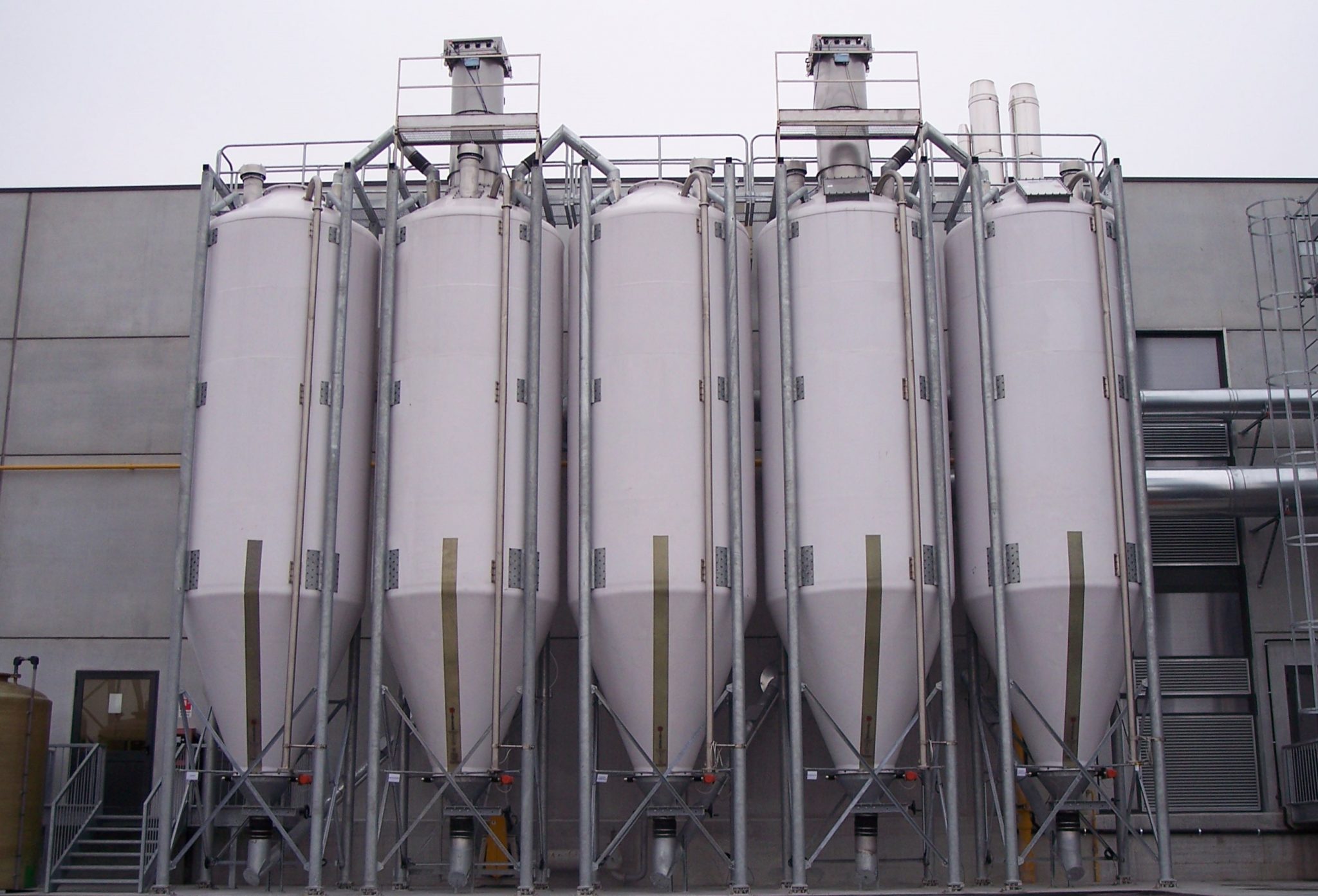 Everything You Need To Know About Flour Silos | Dough Tech